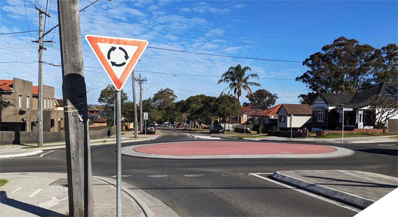 New Roundabout - Yangoora Road and Benaroon Road, Belmore Intersection ...